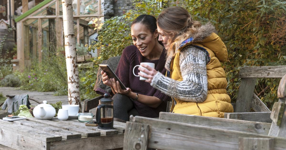 Connected neighbors – Researching the social impact of digital media ...