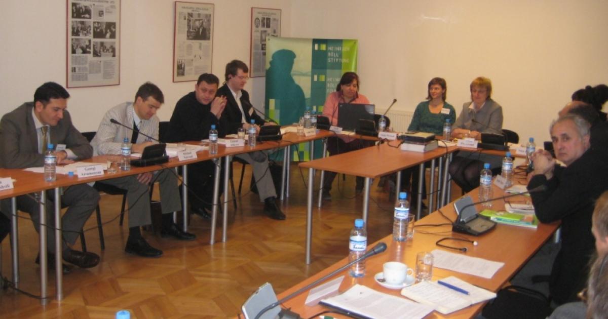 Climate change adaptation training for companies | adelphi